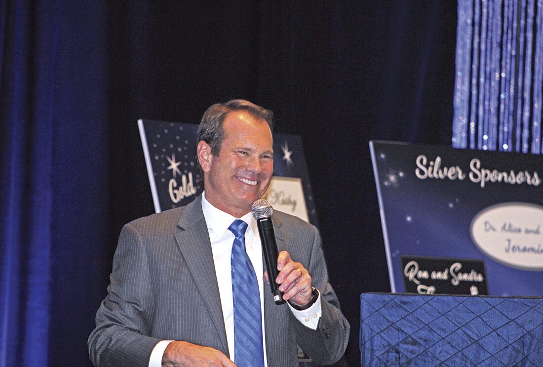 Starlight Auction purr-fect fundraiser for ARC - Cape Coral Breeze